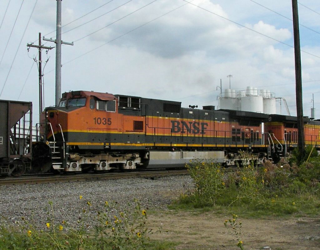 BNSF 1035